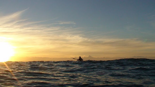 E A S T E R N H O R I Z O N K A Y A K