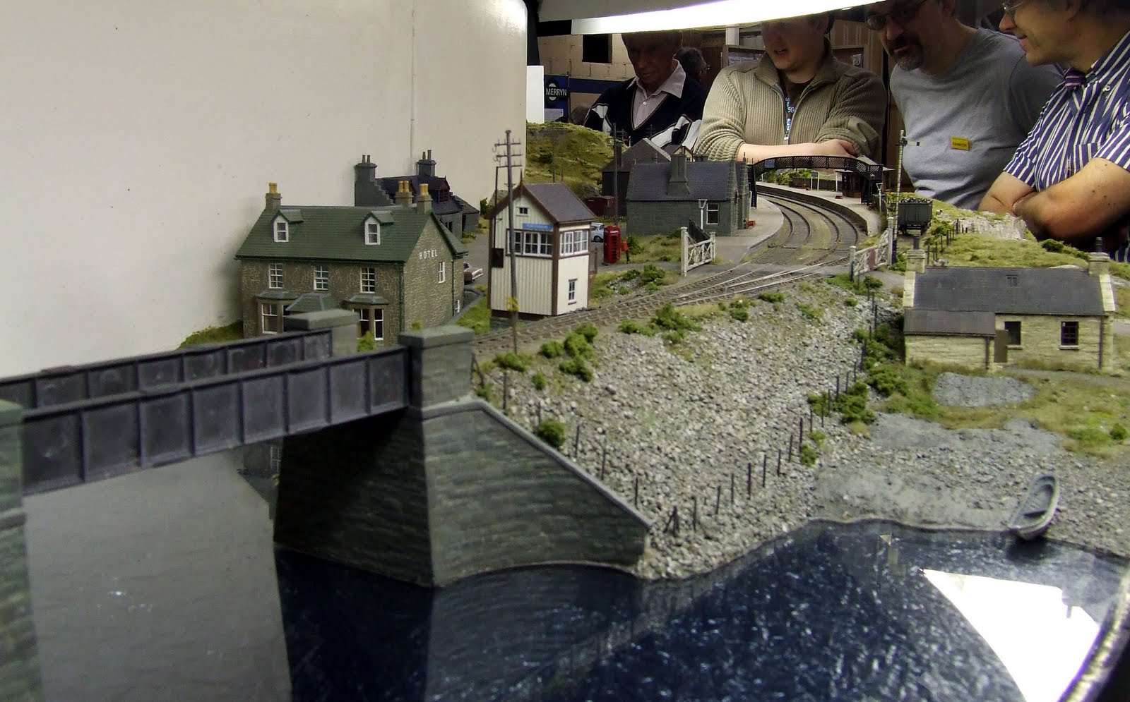 Grogley Junction: Leatherhead 2010