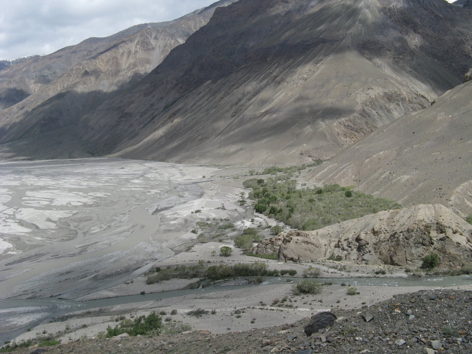 Kurze Sommertour durch Mittelasien: Abfahrt ins Bartang, von Shurali ...