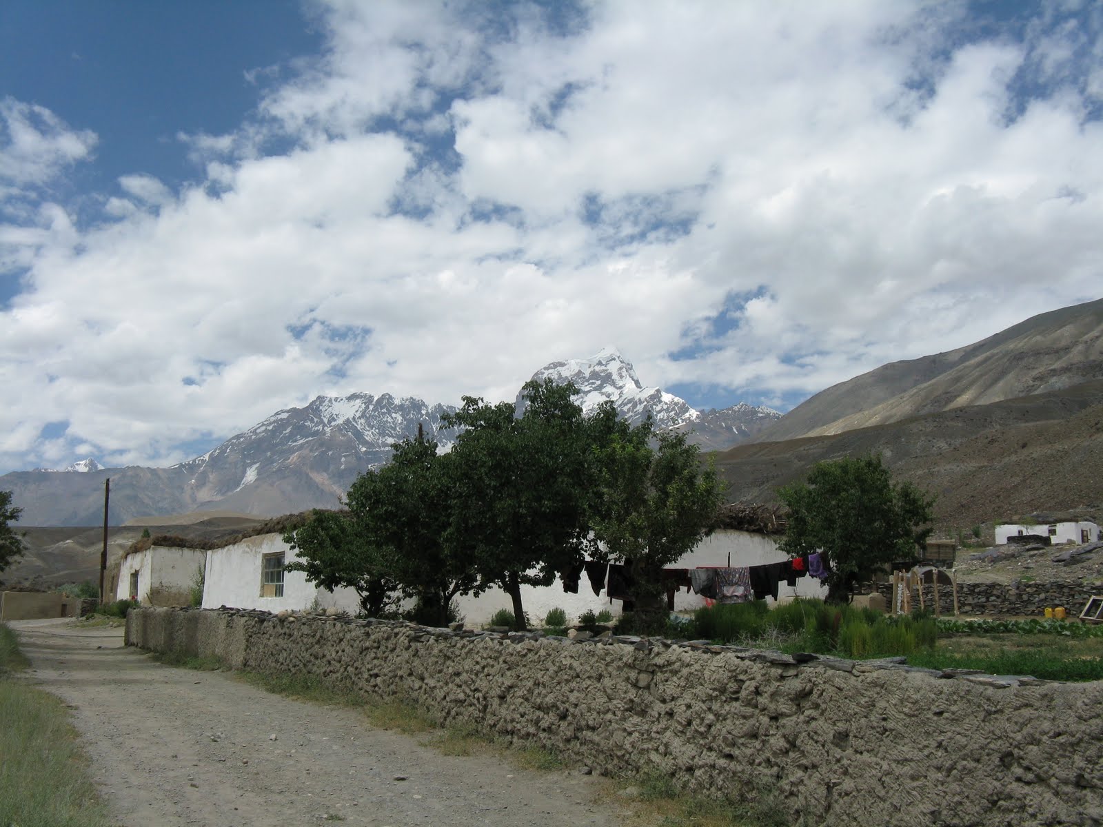 Kurze Sommertour durch Mittelasien: Abfahrt ins Bartang, von Shurali ...