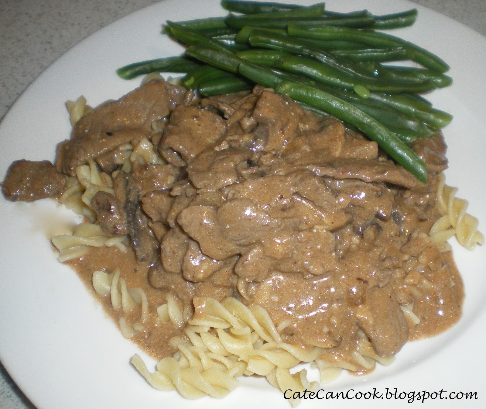 Cate Can Cook, So Can You!!: Beef Stroganoff