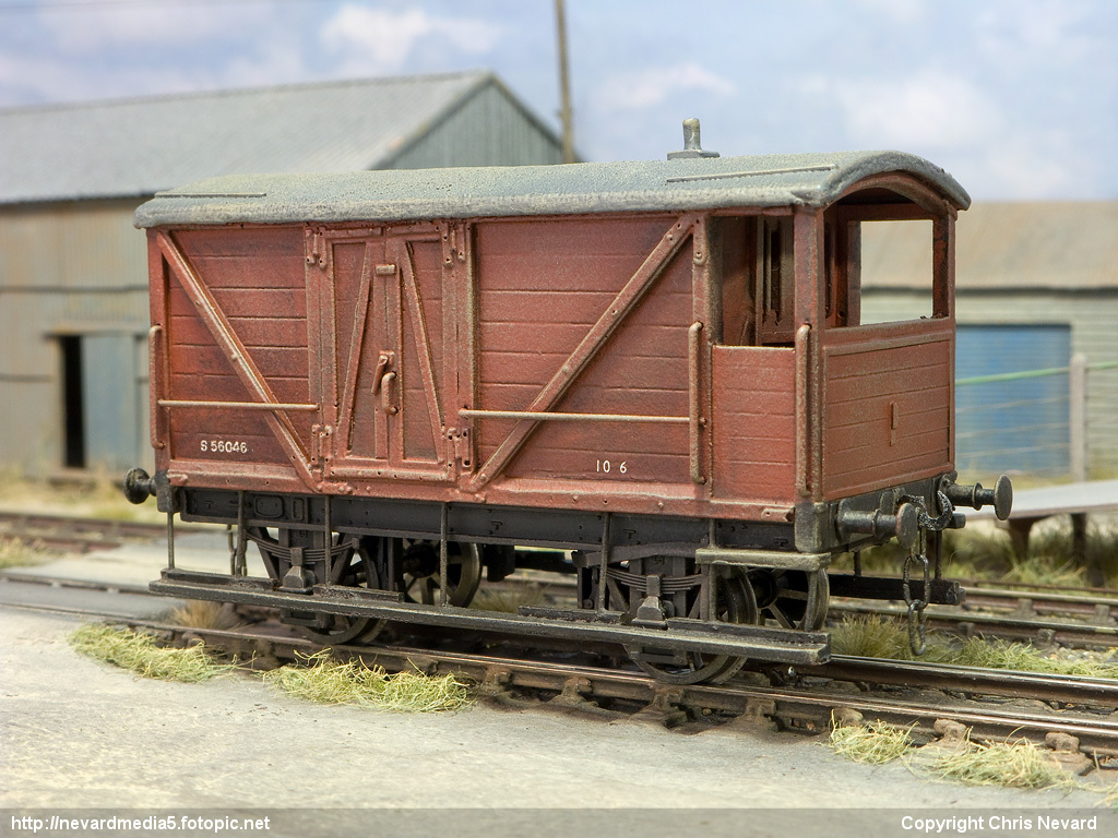 Chris Nevard Model Railways & Photography Blog: November 2010