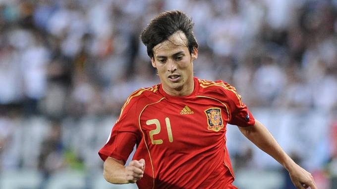 The Best Footballers: David Silva is a Spanish football player as a ...