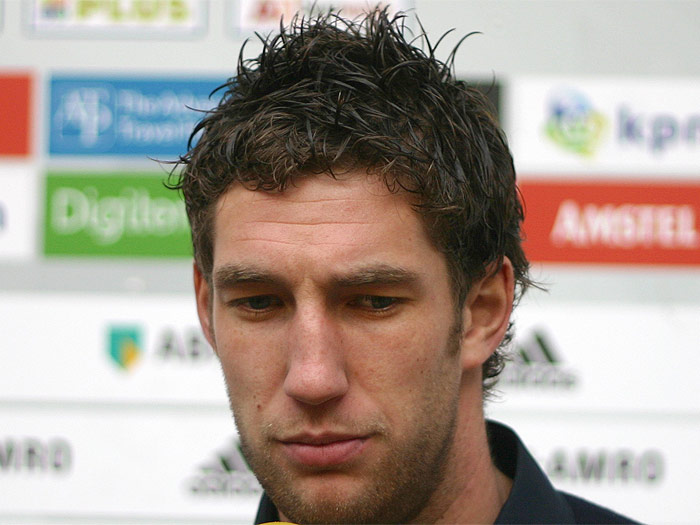 The Best Footballers: Maarten Stekelenburg is a professional Dutch ...
