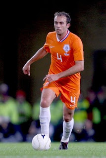 The Best Footballers: Joris Mathijsen plays as a centre back footballer ...