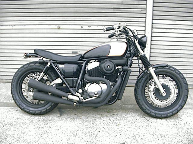 RetroCustomRacer: HONDA VRX 400