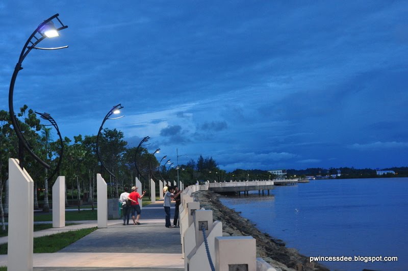 Rumbles and grumbles of a pwincess: Bintulu, Sarawak