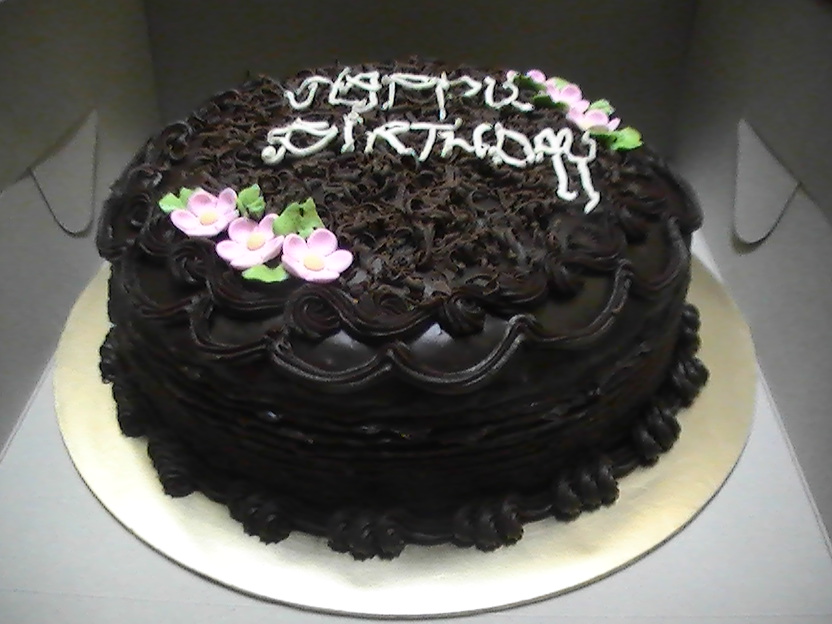 Super delicious birthday cookies: Layan gambar kek lagi....