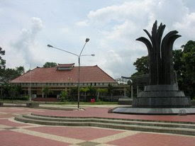 Informasi Wisata dan Budaya: Menelusuri Museum Sejarah di Wisma Karya ...