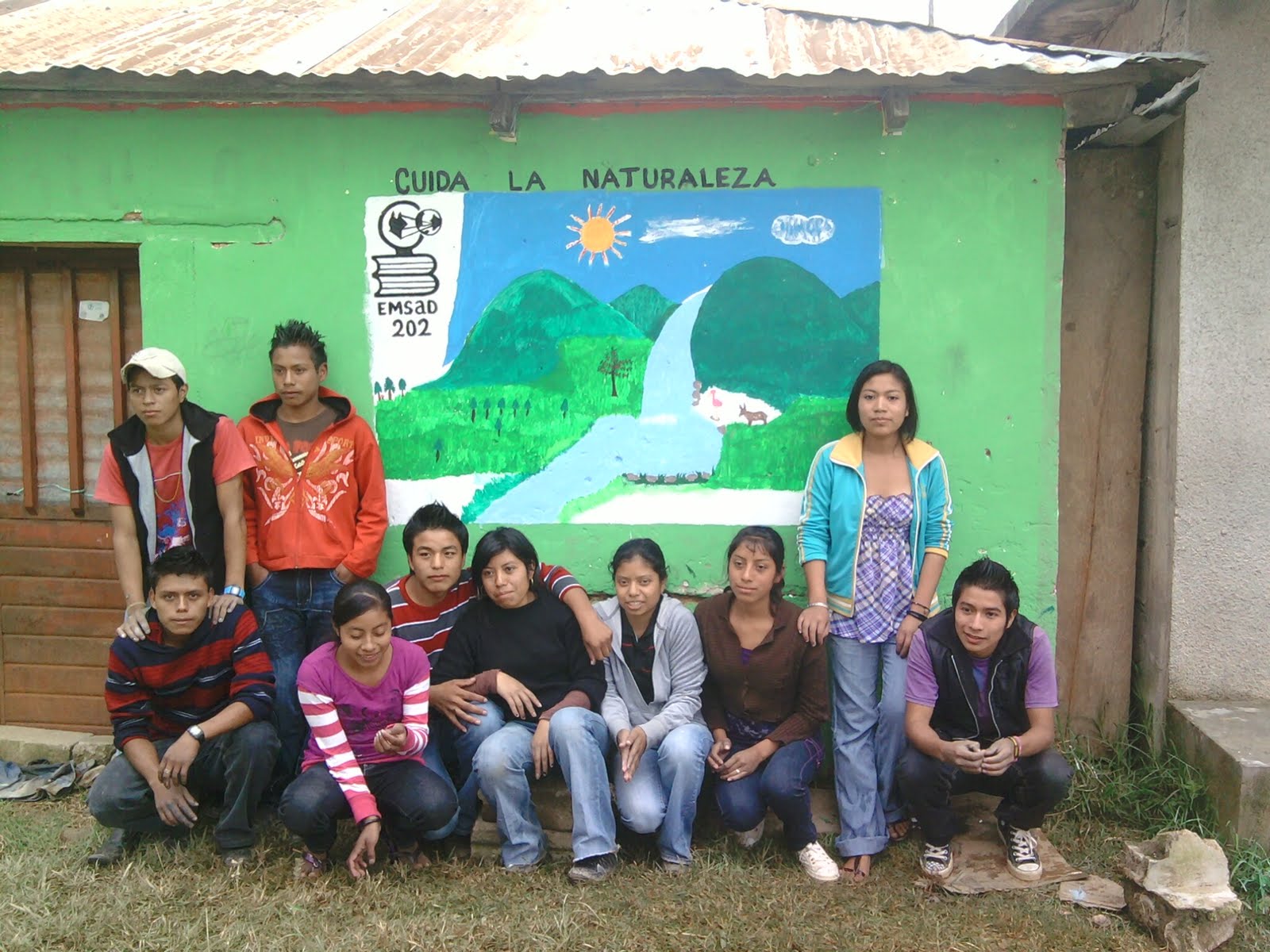 COBACH 202 LAGUNA DEL COFRE: Murales que inspiran a cuidar la naturaleza