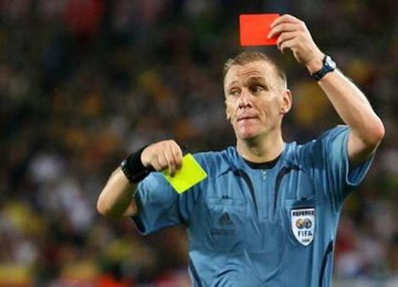 Zona 13: Origin of Yellow Cards and Red Cards