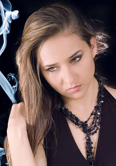 Egyptian Actress and Belly Dancer - Nelly Karim (نيلى كريم) ~ Hollywood ...