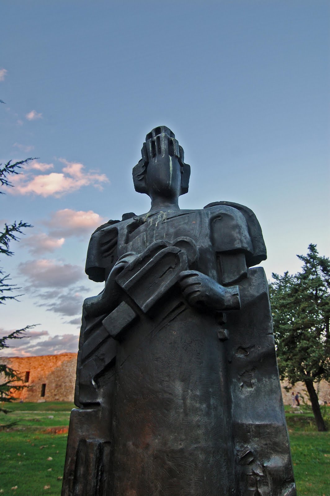 A Yankee-in-Belgrade: SKYWATCH: King Despot Stefan Lazarevic