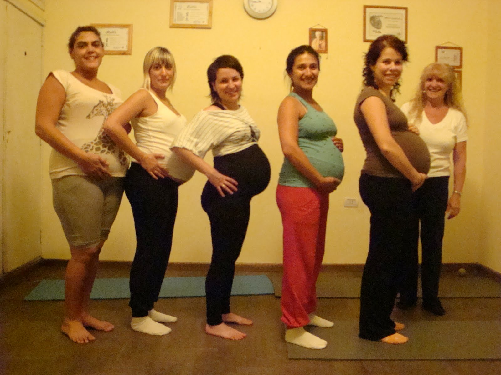 YOGA CON EDITH- ABHIE YOGA: UN GRUPO ENCANTADOR!!!!!