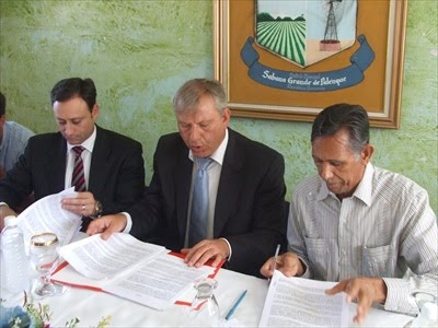 EMPRESA DOMICEN AUSPICIARÁ CONSTRUCCIÓN DIVERSAS OBRAS EN PALENQUE, SAN ...