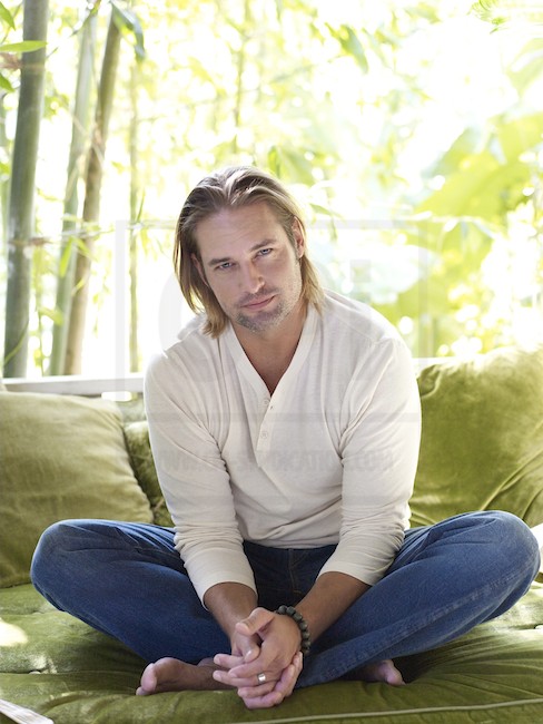 Immagini dal backstage del photoshoot di Josh Holloway per EW. | Lost ...