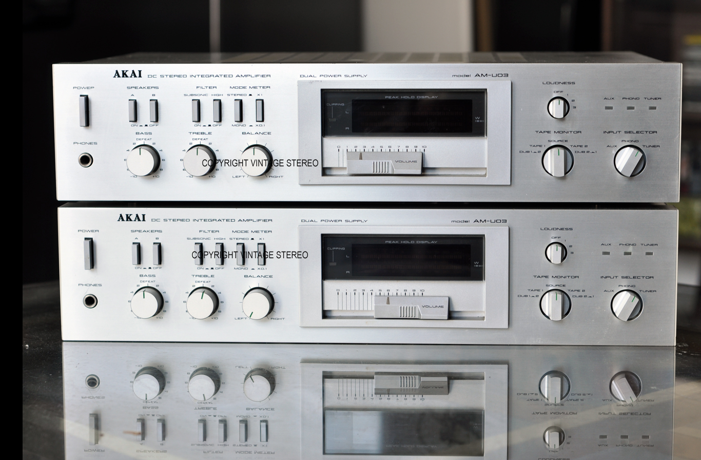 Akai AM-UO3 DC Stereo Integrated Amplifier