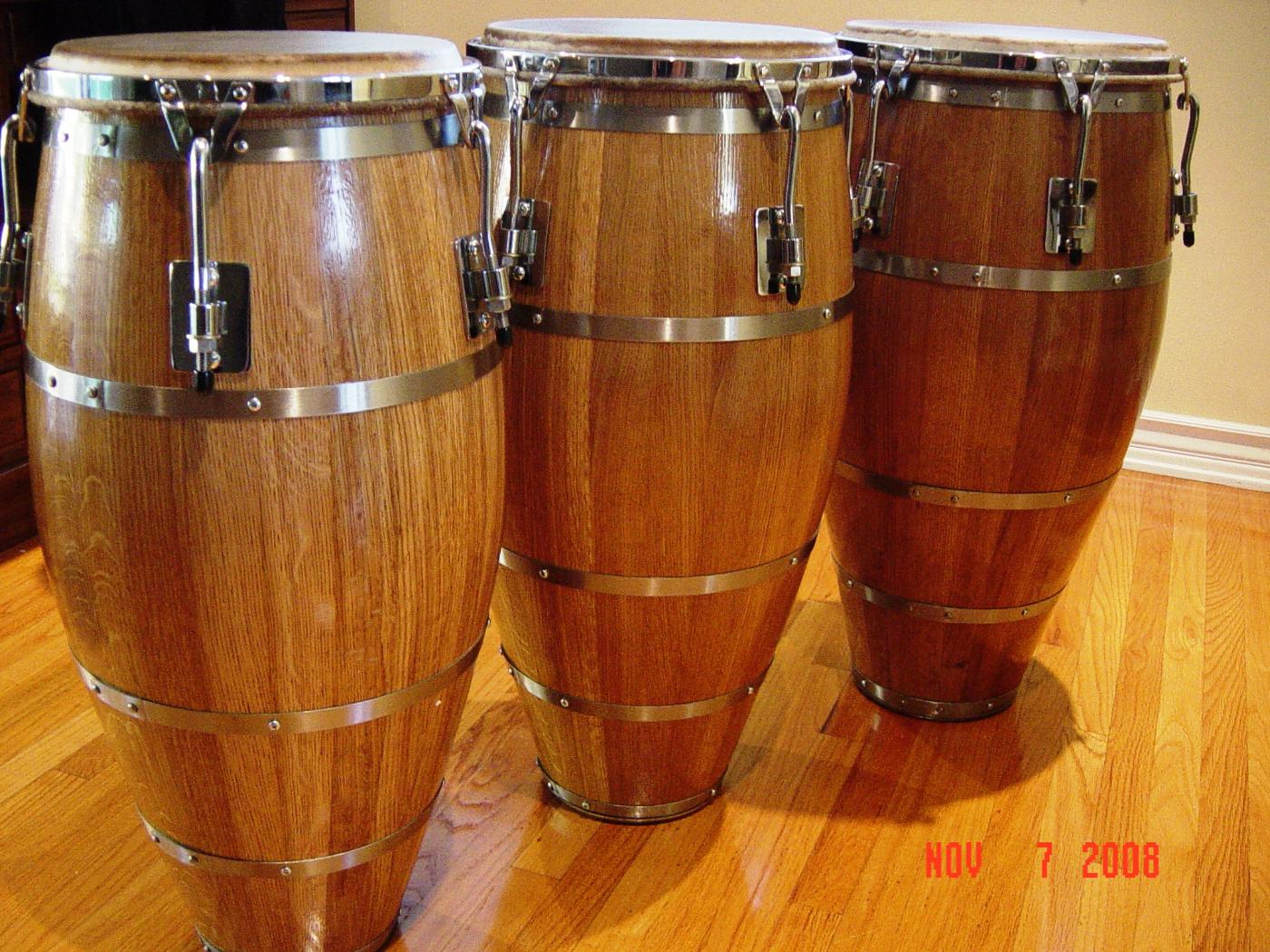 Opiniones de Conga (instrumento musical)