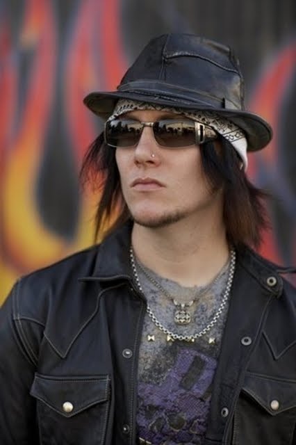 ReoMendhez: Synyster Gates