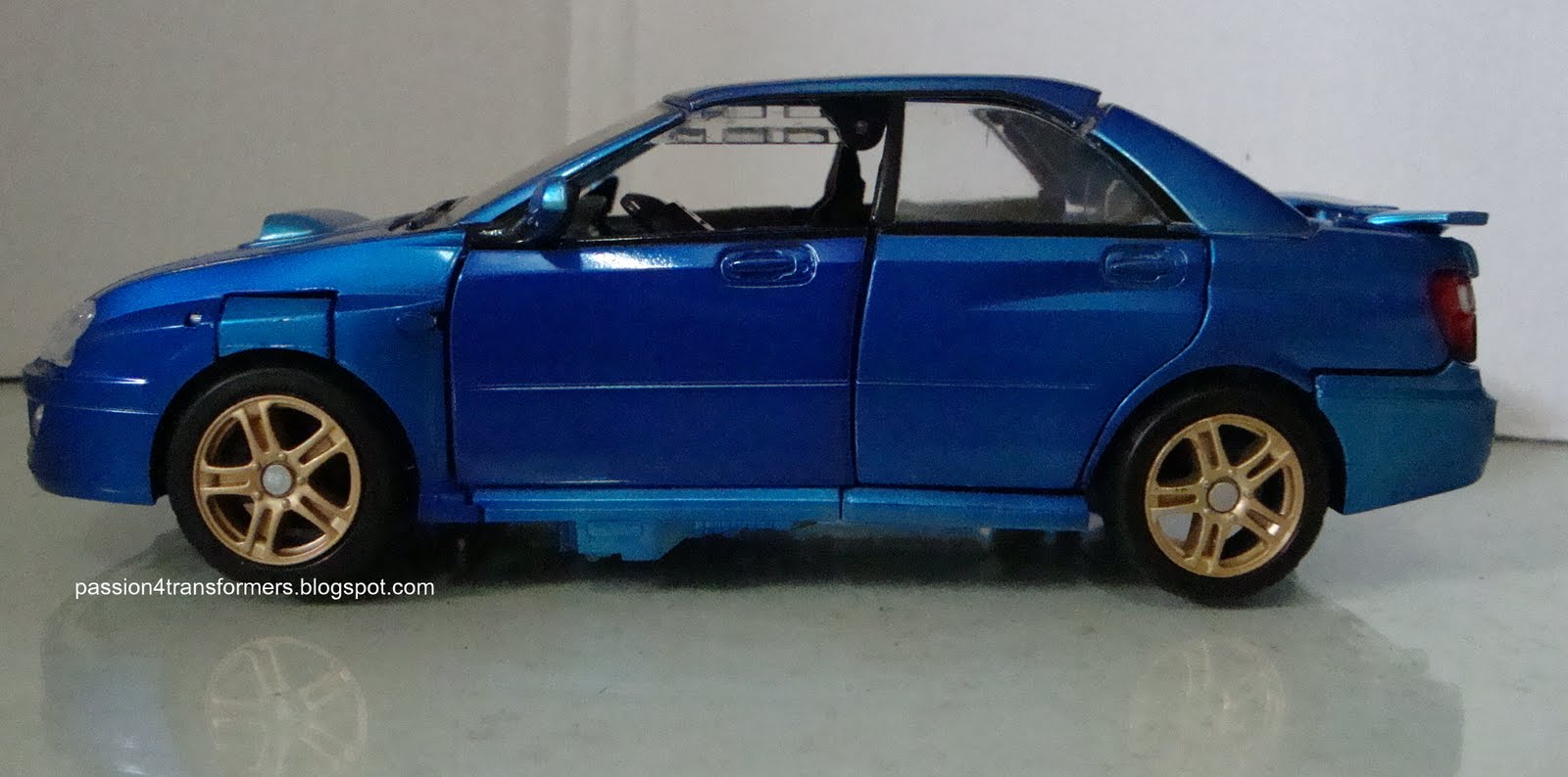 Binaltech: Bluestreak