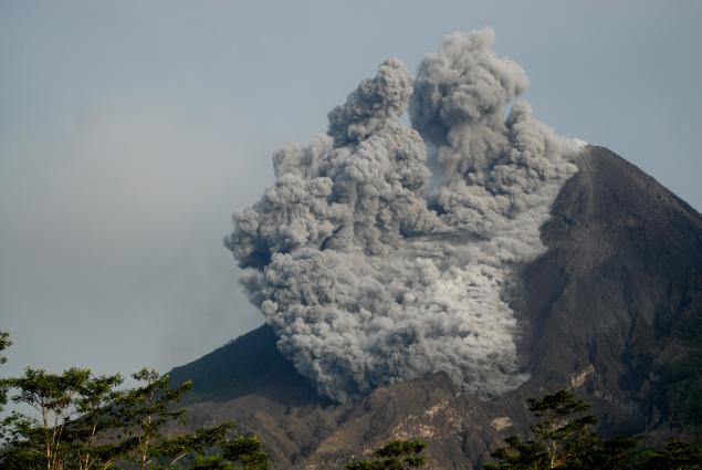 rani soraya: MOUNT MERAPI