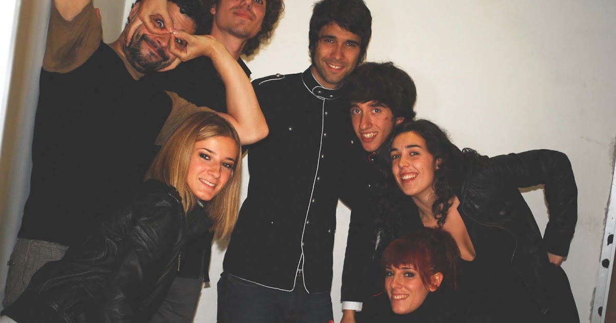 BROKEN PEACH: BROKEN PEACH en el Centro Comercial A Laxe