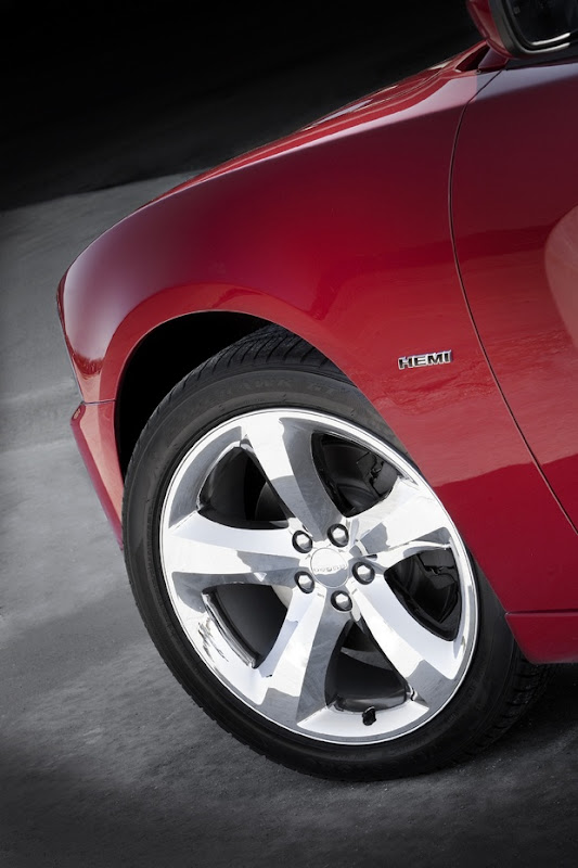 New 2011 Dodge Charger World-class Performance and Precision with an ...