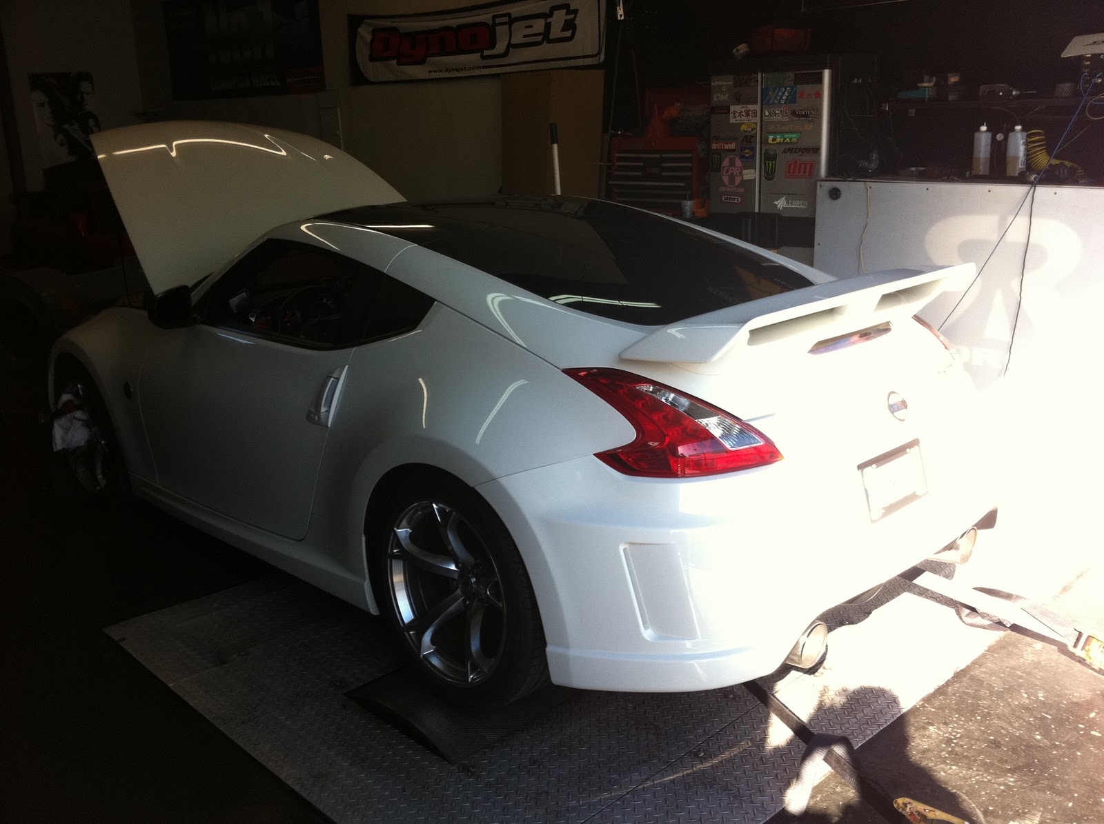 SR Motorcars: Nismo 370Z AEM Intake Testing