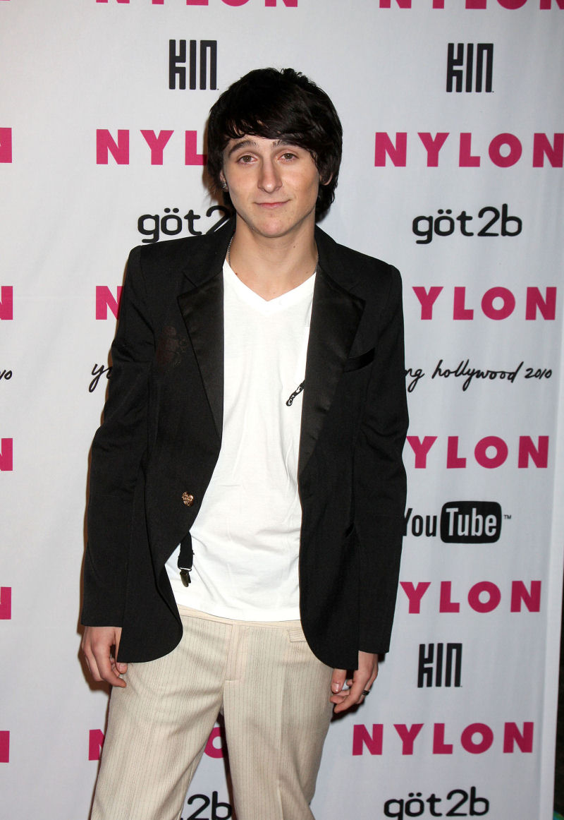SNAPSHOTS!: Happy Birthday, Mitchel Musso!