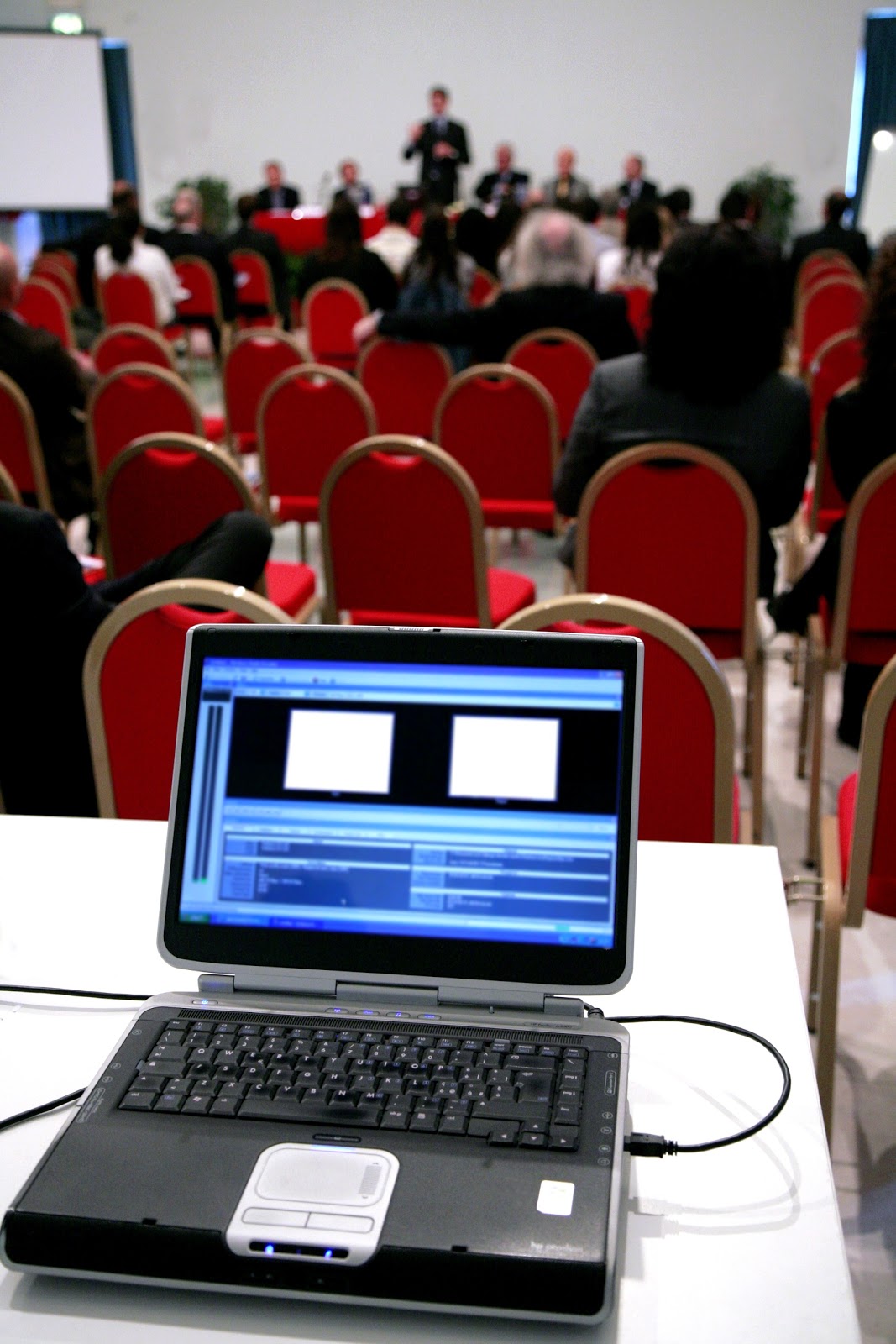 Educación y Tic: Aula interactiva en la Universidad de Navarra