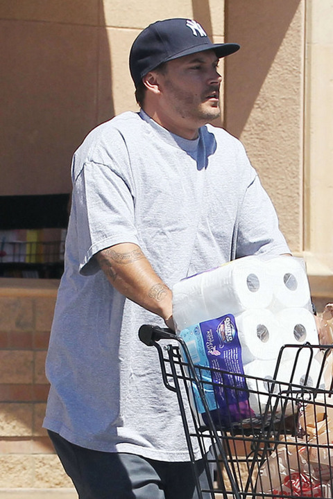 Kevin Federline World: New photo part 3:Kevin Federline Is Chubby Again