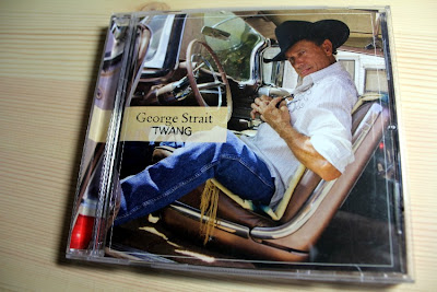 Cowboy Boots Days: George Strait / TWANG