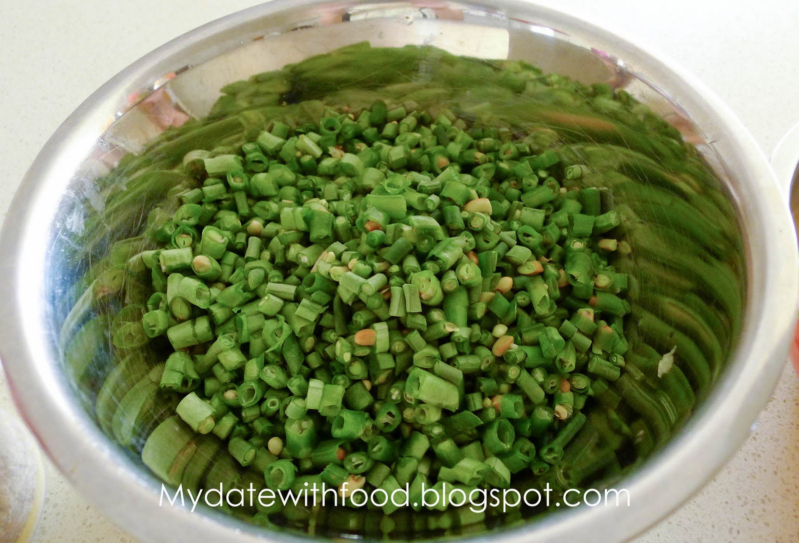 My Date With Food: Snake Beans Fried Egg