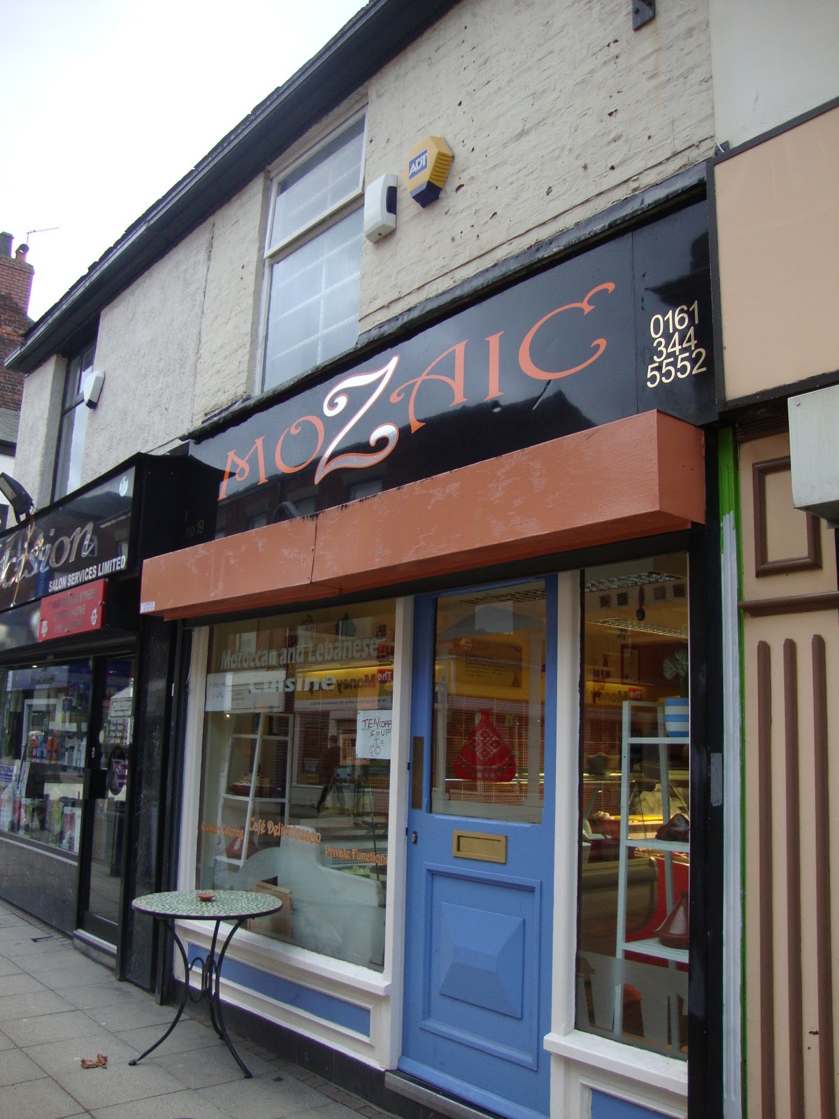 Eat Out Eat In: Mozaic Cafe and Delicatessen, Ashton-u-Lyne