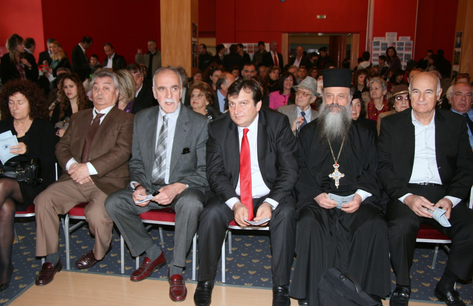 Γ.Σ.Γλυφάδας ΣΤΙΣ 23/1/2011 ΕΚΟΨΕ ΤΗΝ ΠΡΩΤΟΧΡΟΝΙΑΤΙΚΗ ΒΑΣΙΛΟΠΙΤΑ ...