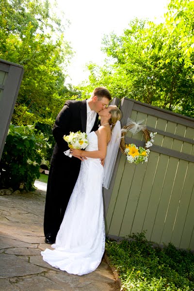 Alicia Looney Photography: Ashley & Christopher