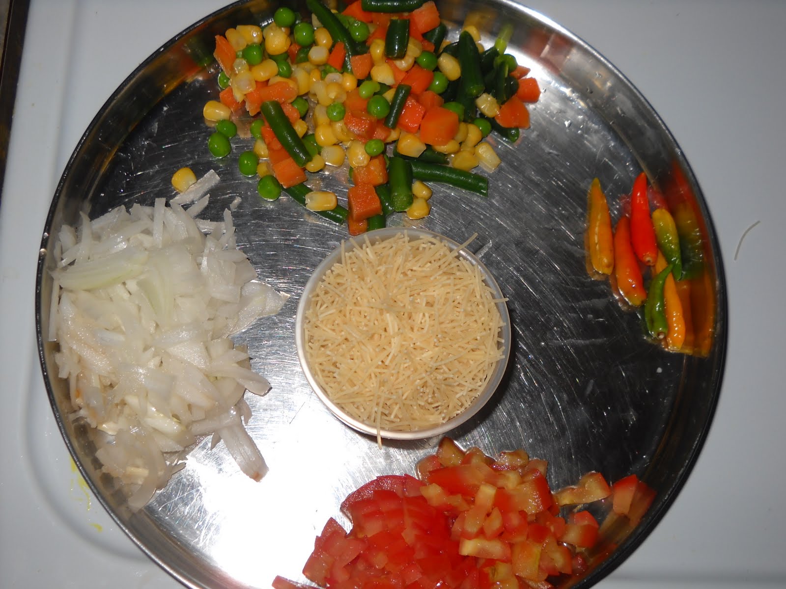 Savitha's Kitchen: Vegetable Sevai