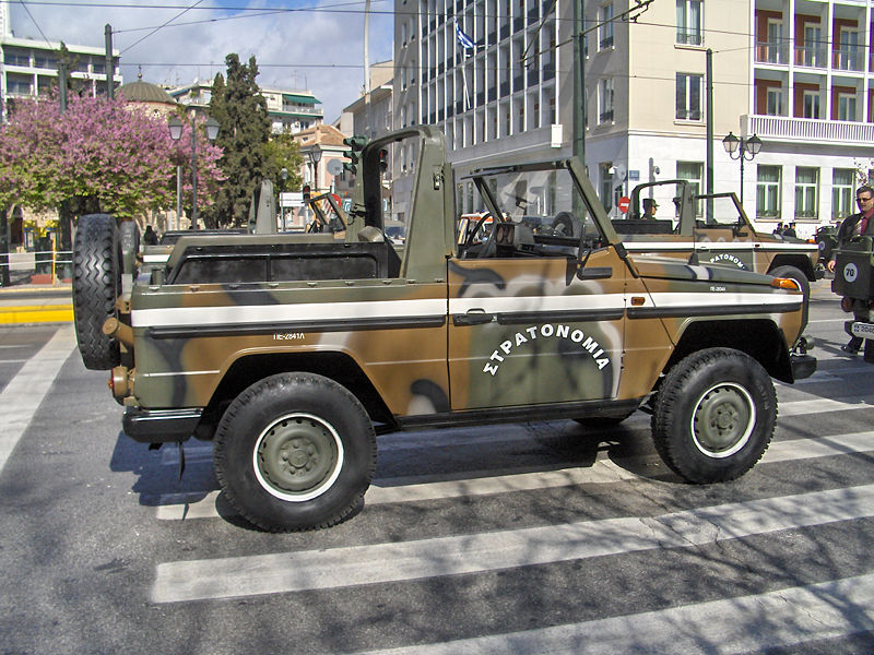 Christopher Bevans: Mercedes-Benz military G-class
