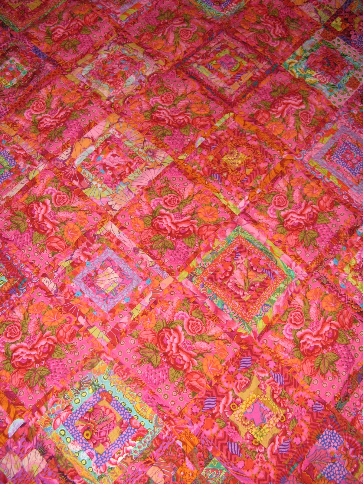 First Fruit Flowers: Kaffe Fassett - Spectacular Quilts