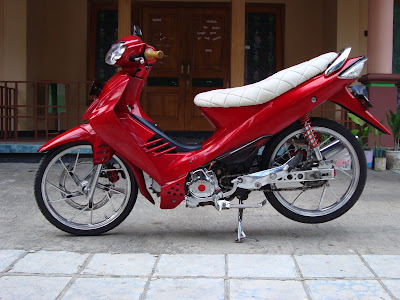 Suzuki Shogun 125 2006: Suzuki Shogun 125 2006