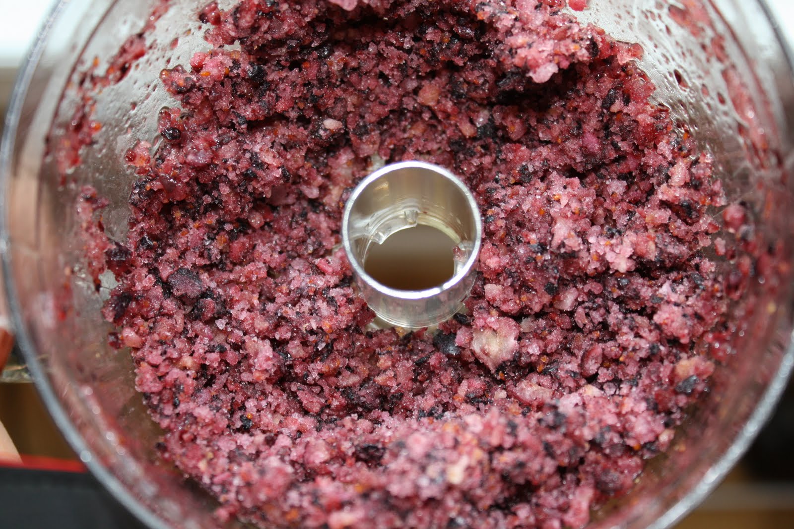 The Bitchin' Kitchin': * 4th of July * Strawberry Blueberry Cupcakes