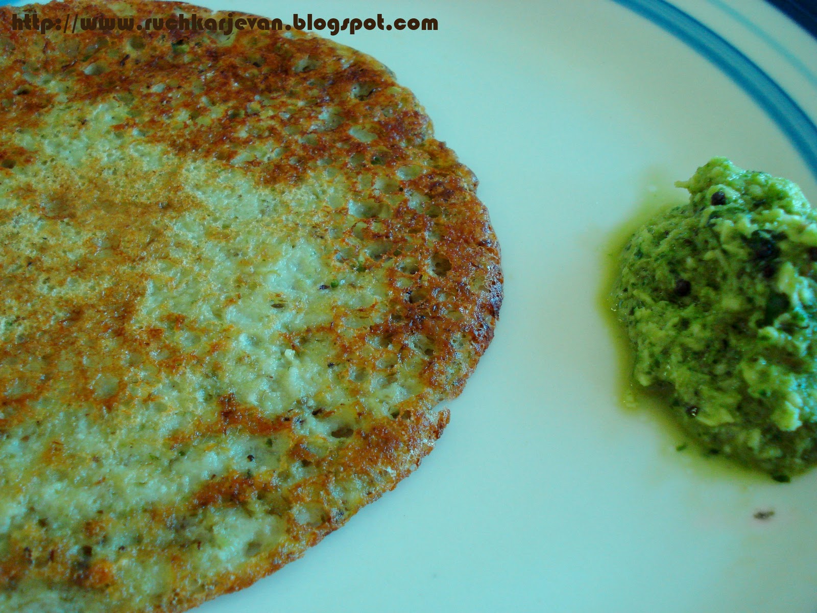 रुचकर जेवण: Dhirda - Instant Moong Beans Dosa