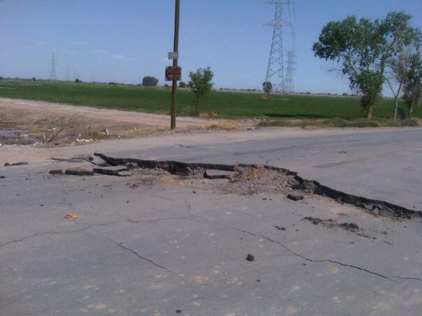 Arizona Geology: Earthquake road damage, Highway 5 south of Mexicali