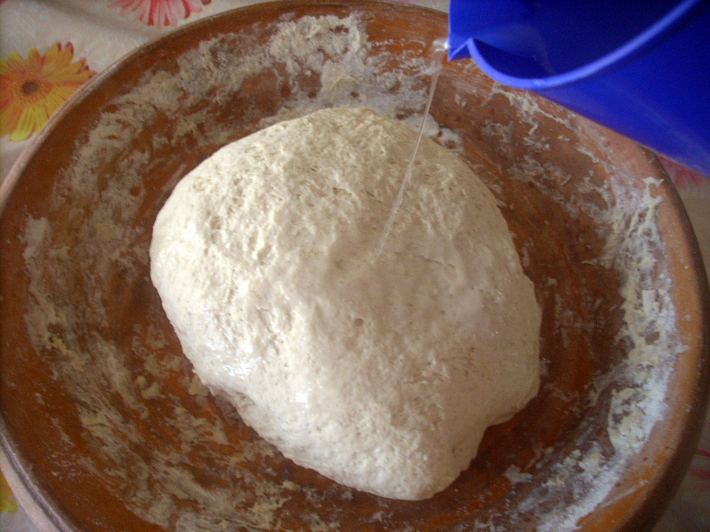 Ca l'Ahlam: Paso a paso del amasado del pan
