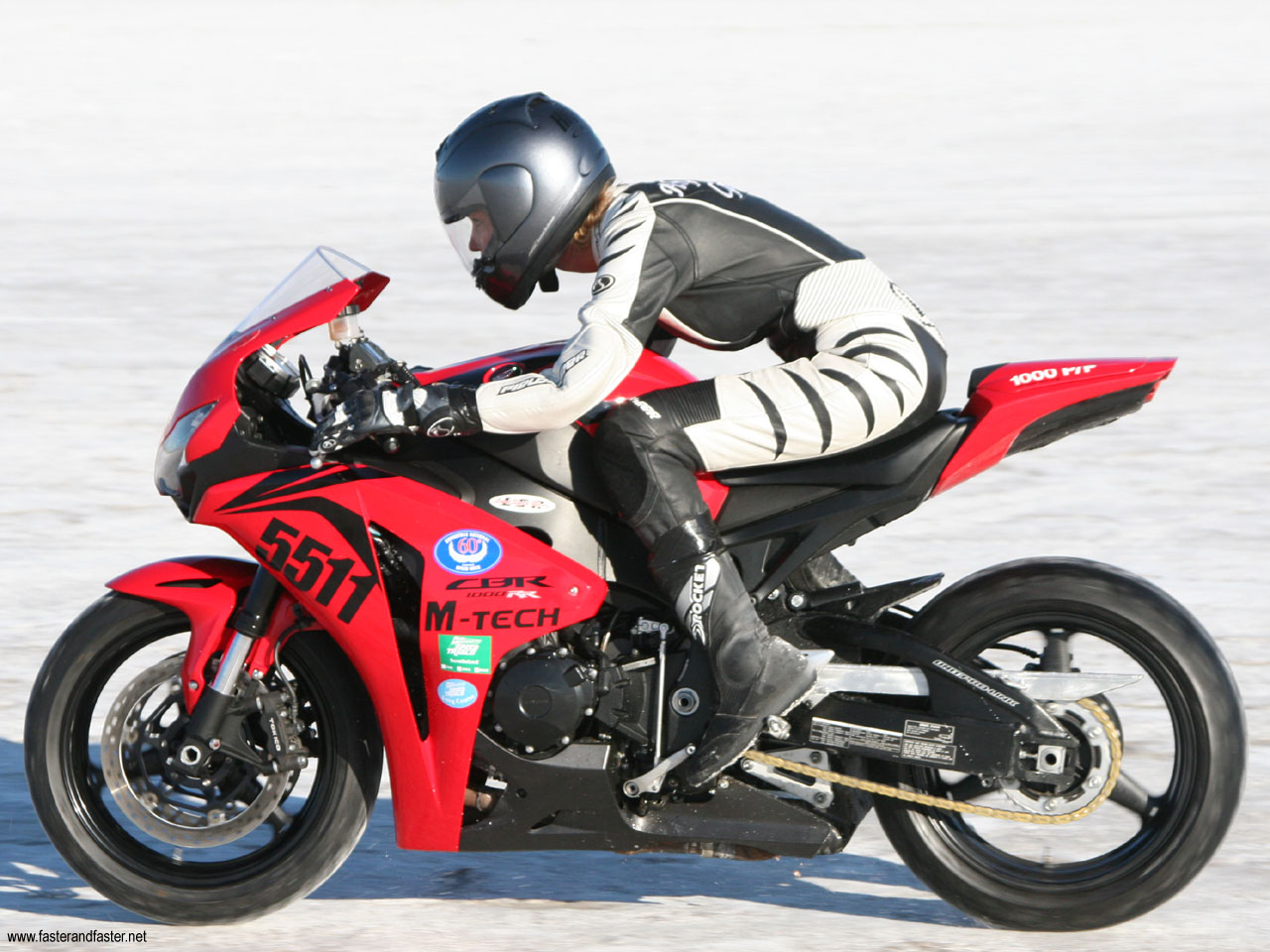 VISUAL GRATIFICATION: Queen of Speed - Leslie Porterfield