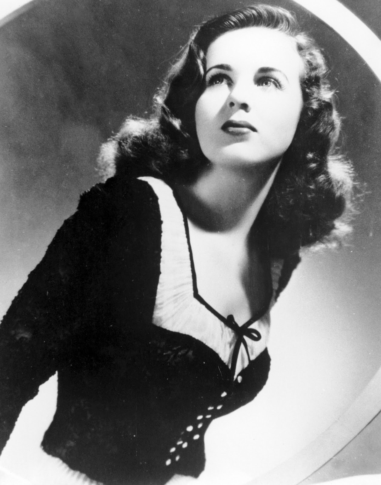 Laura's Miscellaneous Musings: A Birthday Tribute to Deanna Durbin