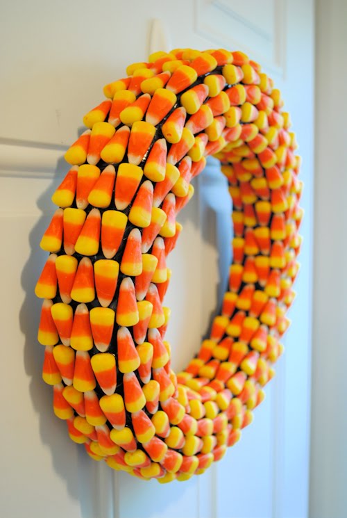Colby Lane Designs: duct tape + candy corn