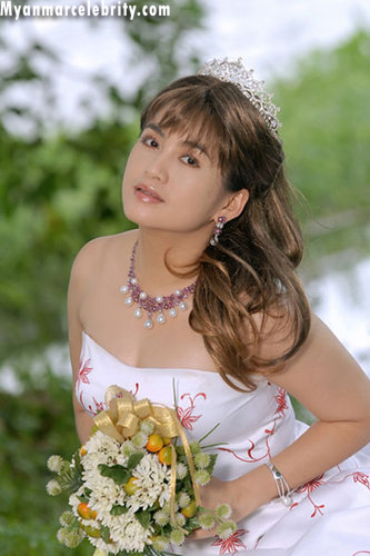 Myanmar Beautiful Actress Nandar Hlaing's Fashion Photos