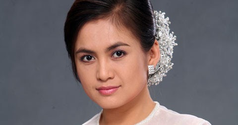 Myanmar Gorgeous Actress Nandar Hlaing in Burmese Dress