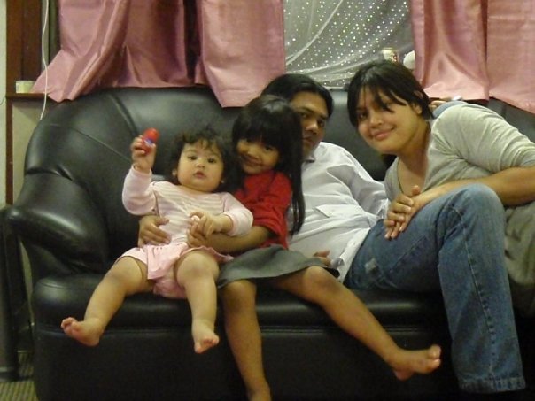 Former Myanmar Model Smile and Pyi Maung's Family Photos | Myanmar ...